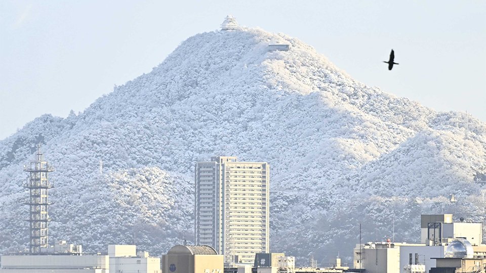 岐阜県内各地で積雪、飛騨市神岡町では25センチ 岐阜市、今季一番の寒さ | 岐阜新聞デジタル