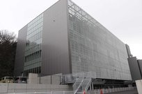 岐阜県総合医療センターに南棟が完成、県内初の放射線治療装置3台導入 高精度の放射線照射が可能に | 岐阜新聞デジタル